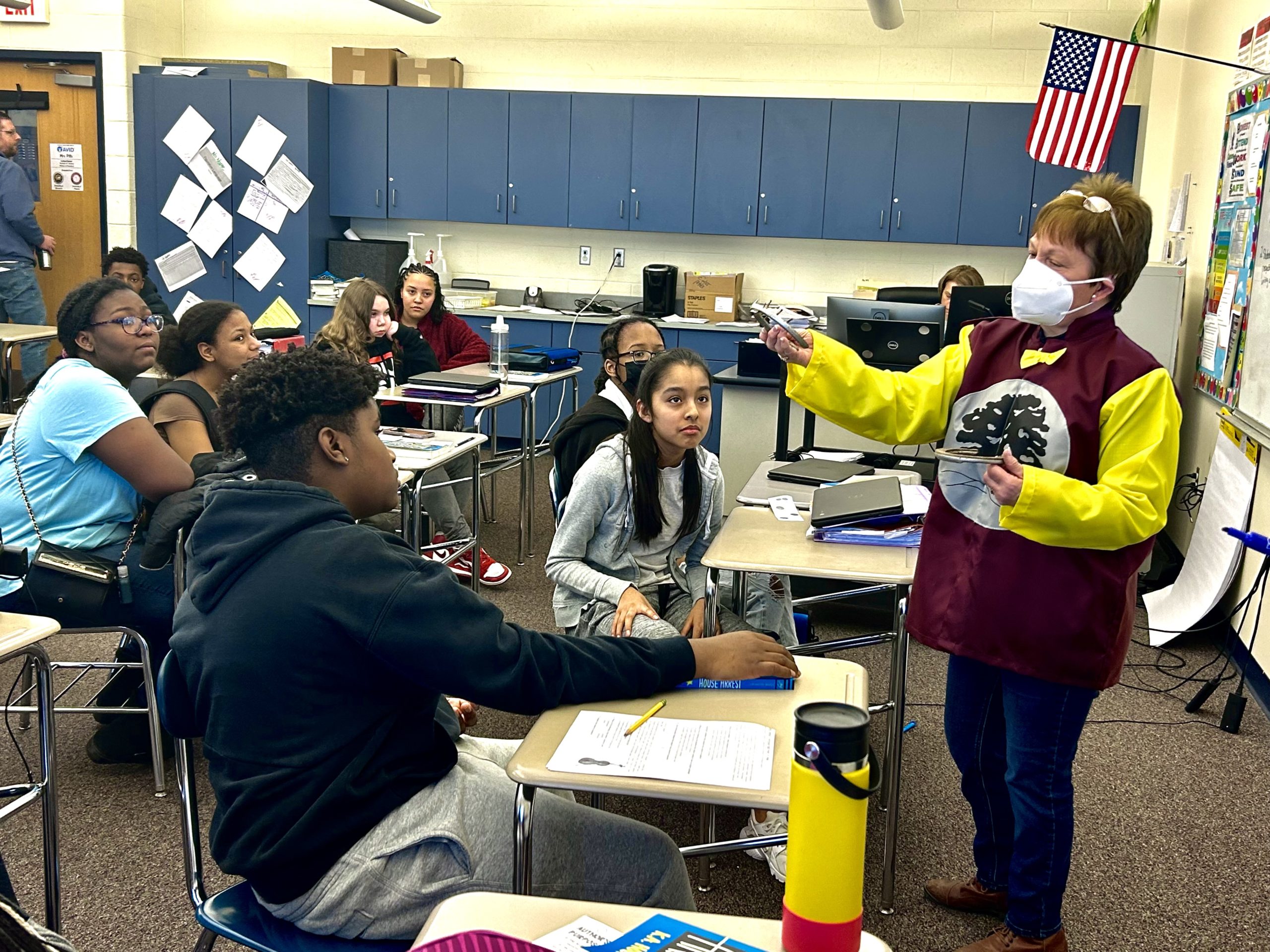 Mrs. Forsyth Speaks to Avid Class on Horse Industry and Ag | Hudson City School District