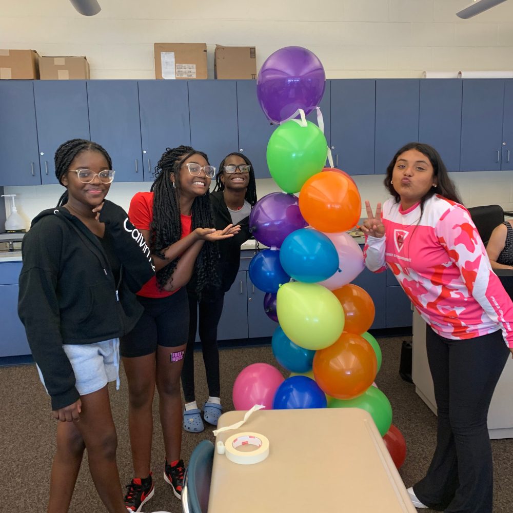 Ms. Clark's AVID 7 Class Holds Balloon Tower Competition | Hudson City School District